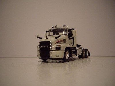 DCP FIRST GEAR 1/64 WHITE MACK ANTHEM DAYCAB WITH GRAPHICS | eBay