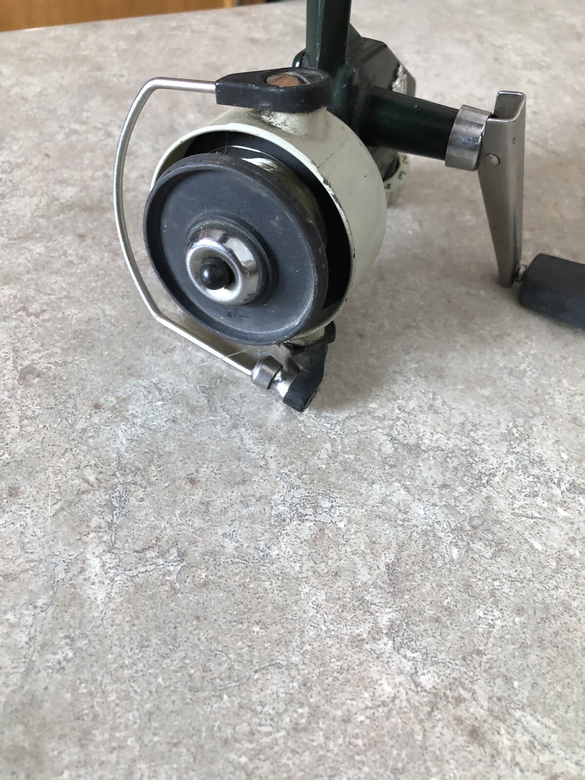 Zebco Cardinal Fishing Spinning Reel 750800 VGUC! | eBay