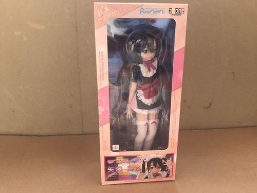 Pure Neemo Character Series 86 Love Live! Yazawa Nico Fashion Doll ...