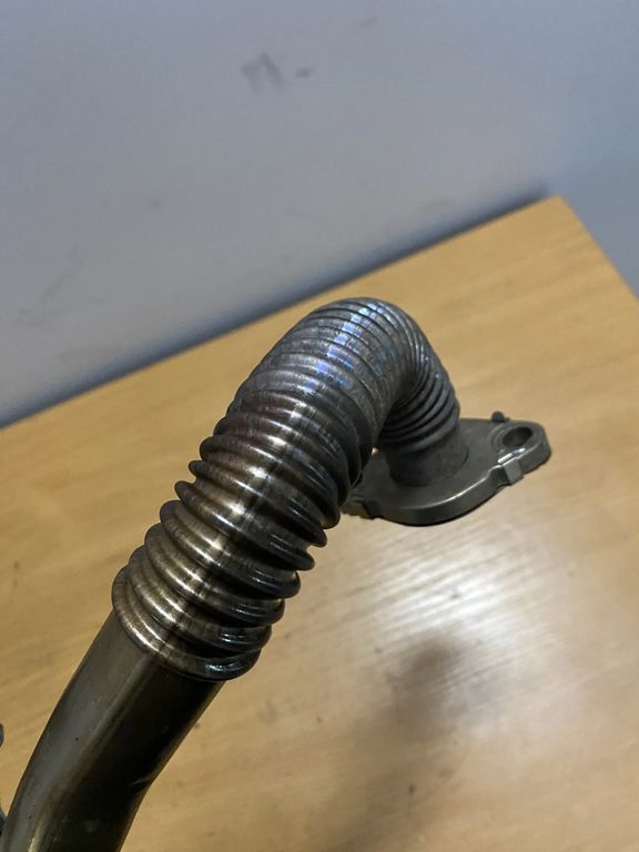 Nissan X-Trail T31 2009 Diesel EGR valve line pipe hose 8200889758 ...