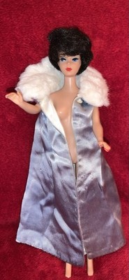 VINTAGE BARBIE 1965 MIDNIGHT BLUE COAT/ CAPE W/ FUR COLLAR #1617 TLC ...