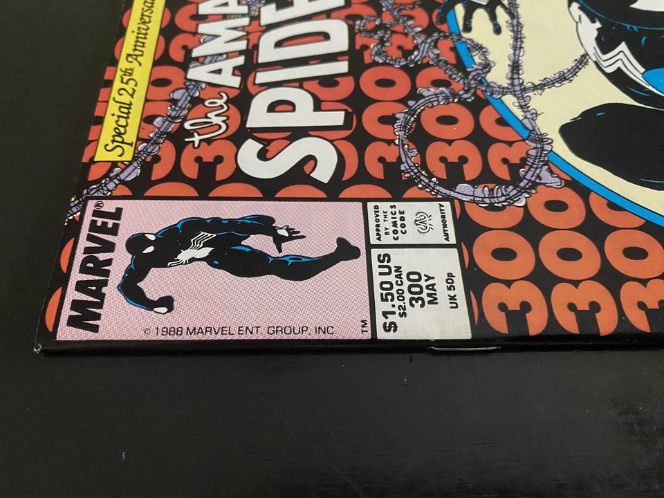 The Amazing Spider-Man #300 - Venom 1st Appearance (Marvel 1988) VF/VF+ ...