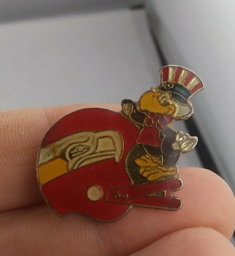 Vintage SEATTLE SEAHAWKS Olympic Mascot 1984 Games rare button pin ...