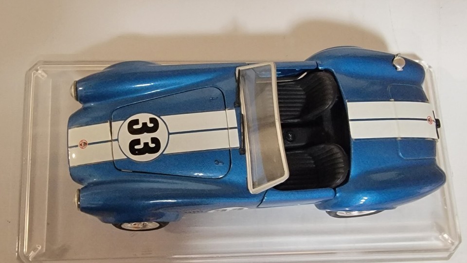 Revell Blue 1965 Shelby Cobra 427 Racing 1:24 Scale (No Box) Comes With ...