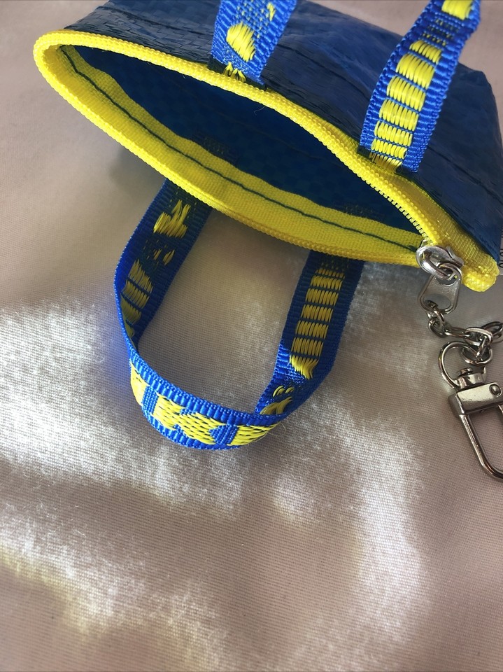New IKEA KNOLIG Blue Keychain Resembles Frakta Bag Coin Purse Cute Bag ...