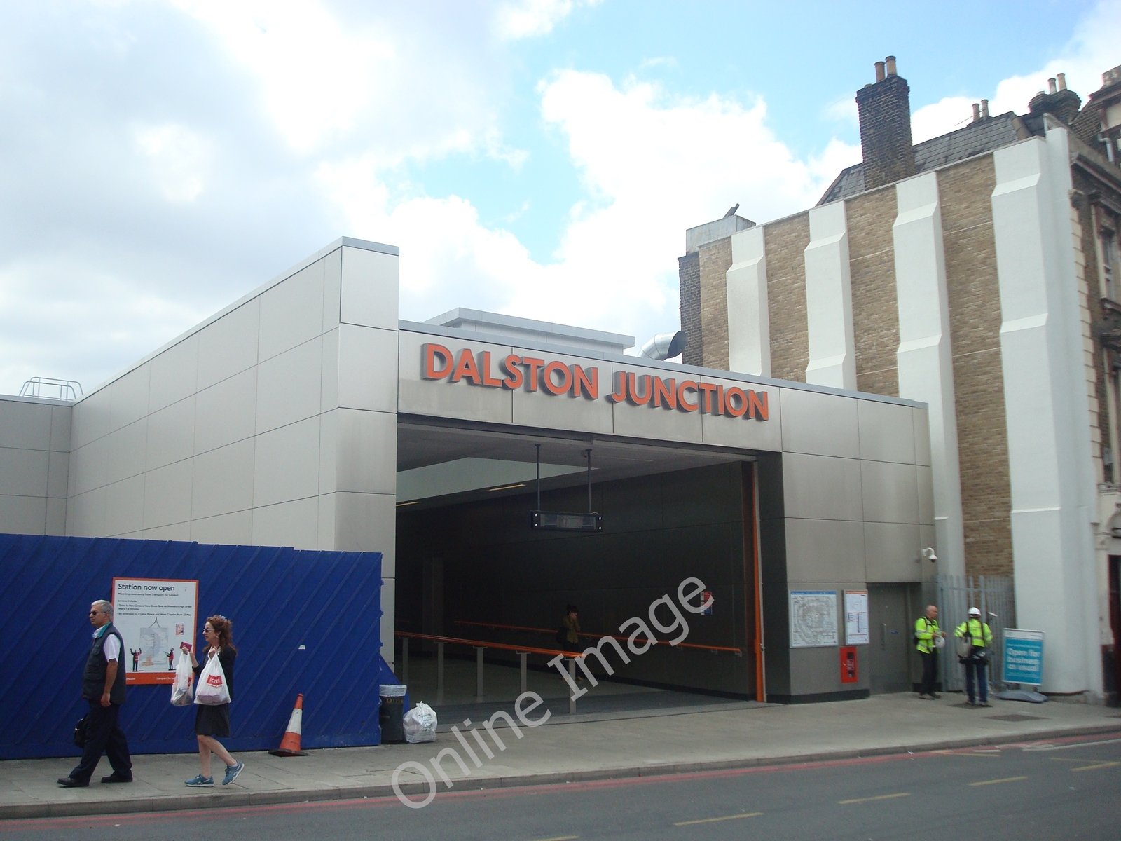 Photo 6x4 Dalston Junction railway station Hackney c2010 | eBay UK