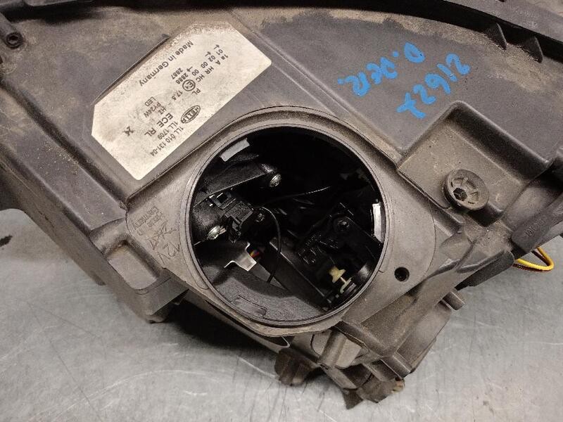 63117203240 Right Headlight for BMW 5 TOURING (F11) 520 D 2009 5314164 ...