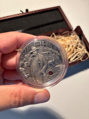 EXCLUSIVE SILVER COIN AL CAPONE 2 OZ 2021 (THE GANGSTERS) | eBay