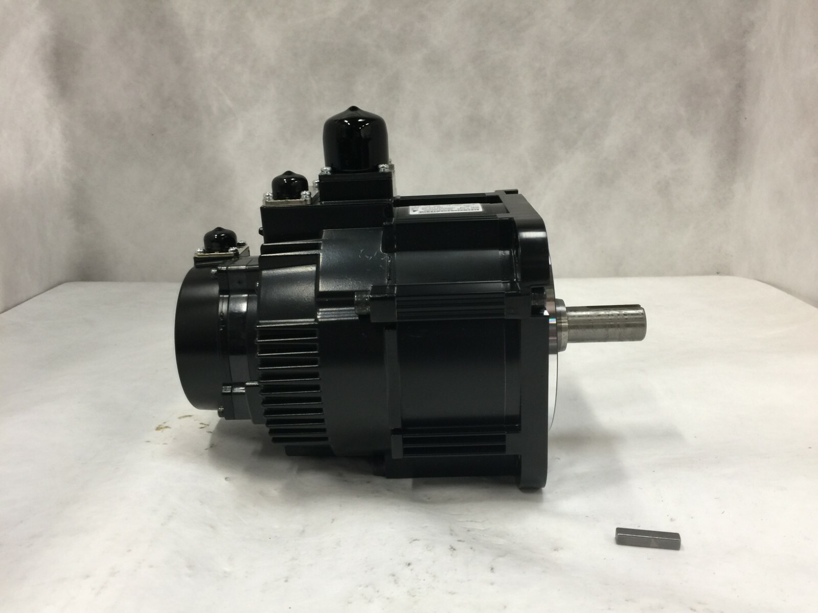 Haas Servo Motor Sigma 5 Yaskawa 09 With Brake #93-1929 for sale online ...