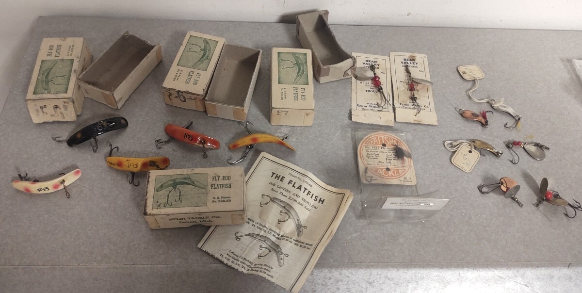 Lot Vintage Helin F-6 Fly-Rod Flatfish Lures Original Box Bear Valley ...