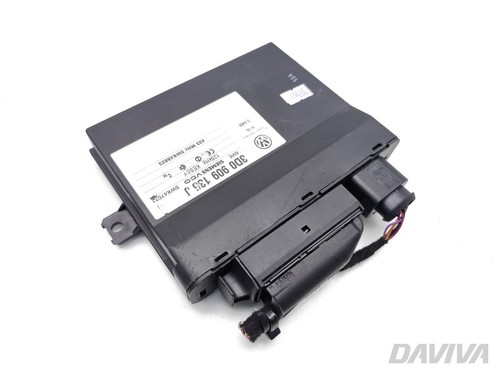 VW Touareg KEYLESS System Control Module Unit 2.5 R5 TDI Diesel 128kW ...