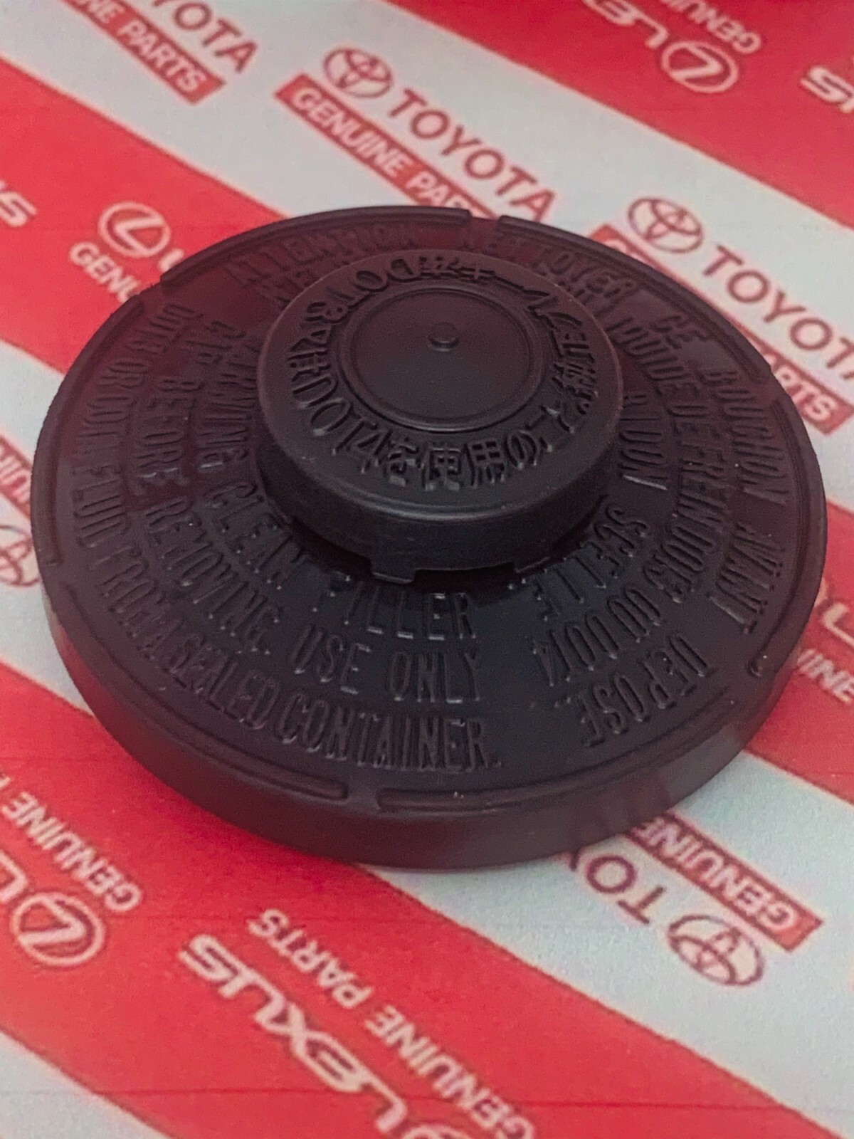GENUINE OEM TOYOTA BRAKE MASTER Cylinder FLUID RESERVOIR CAP 47230 ...