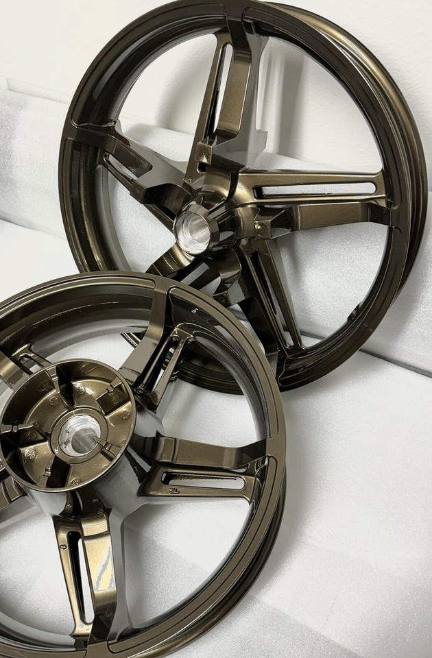 Harley Road Glide rims 2024 FLTRK CUSTOM Gloss Bronze Touring Wheels ...