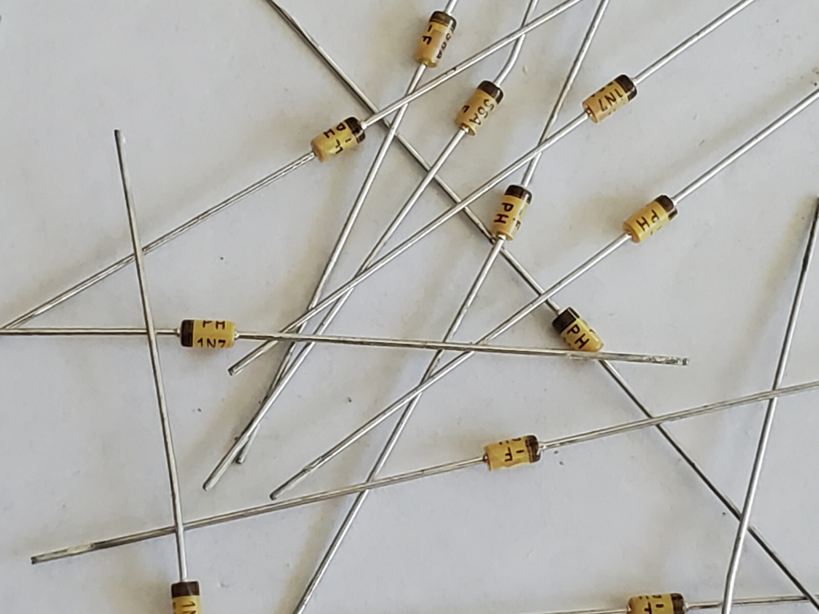 20pcs NTE 1N755A ZENER DIODE 7.5V 5% 1/2 WATT DO-35 CASE | eBay