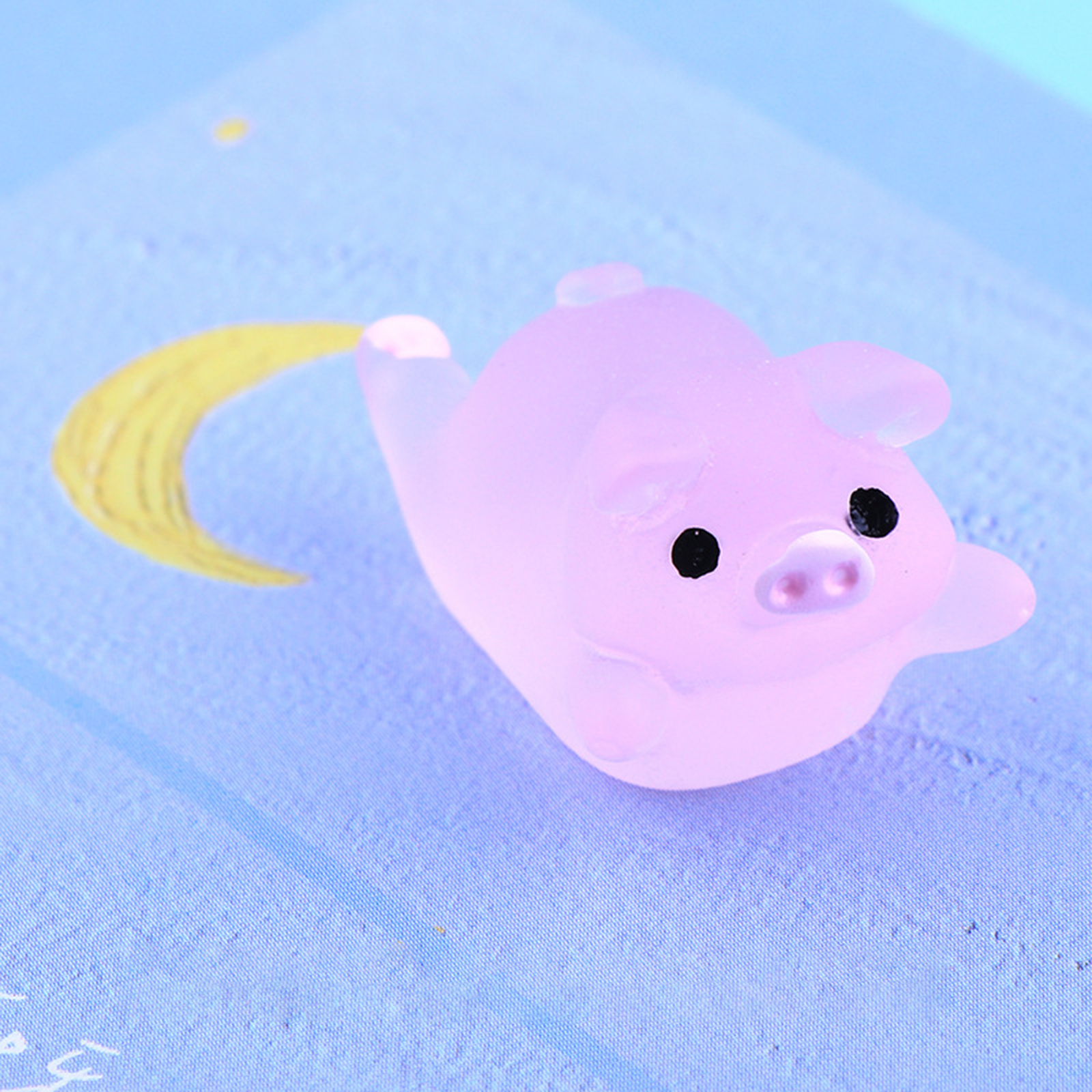 6pcs Pig Statue Carving Technology Scene Props Glow Pig Mini Portrait ...