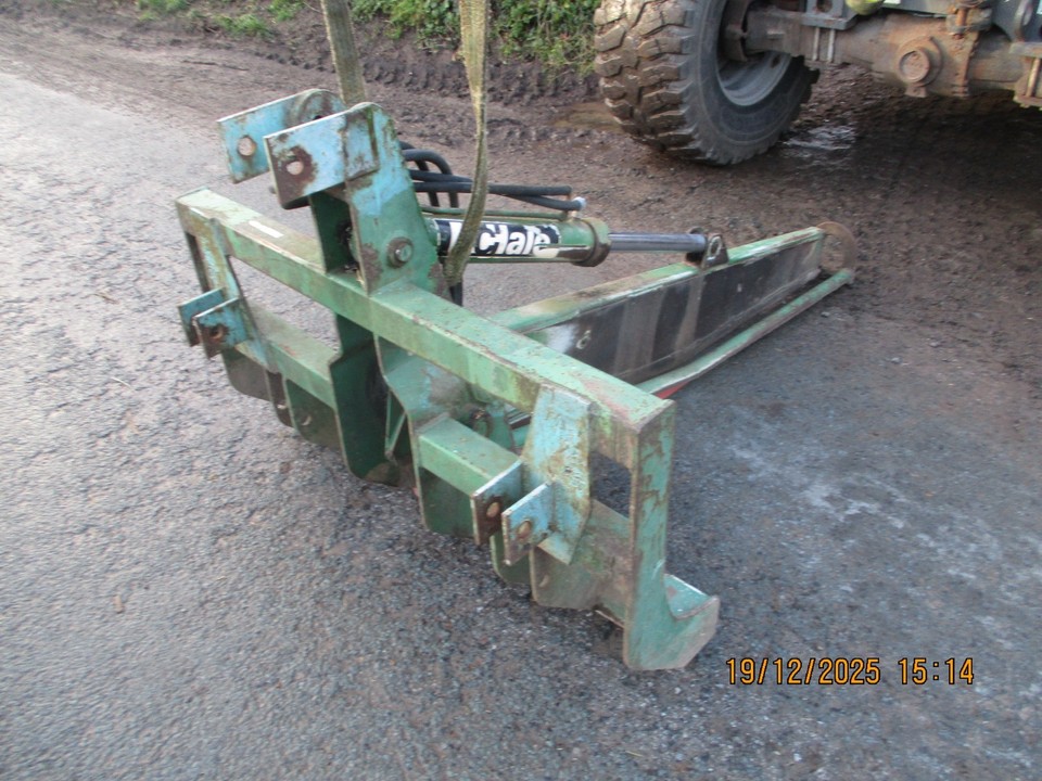 McHale Round Bale Slicer/Cutter. Three Point Linkage.(loader,handler ...