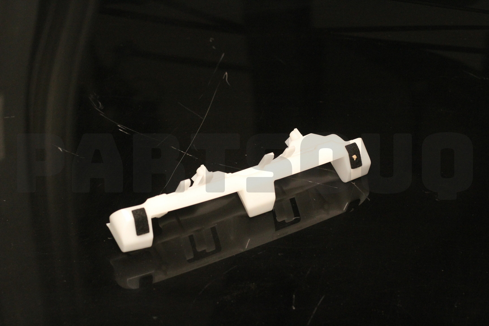 5253353030 Genuine Toyota BRACKET, FR BUMPER 52533-53030 | eBay