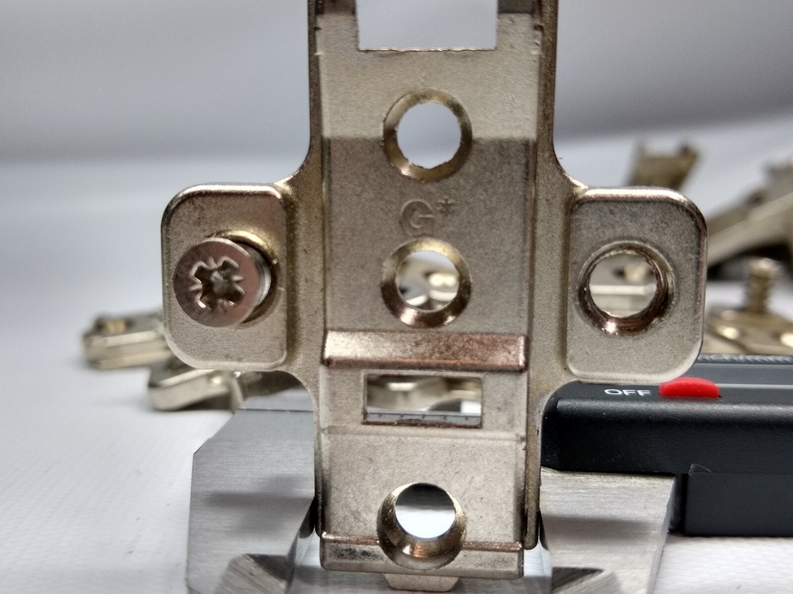 1 Grass Hinge 9.5mm Clip On Base Plate # 44 Baseplate Mounting Plate | eBay