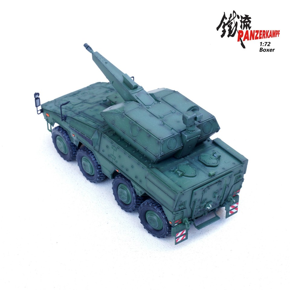 PANZERKAMPF 1/72 German Boxer Air Defense Combat Vehicle 12252PC ...