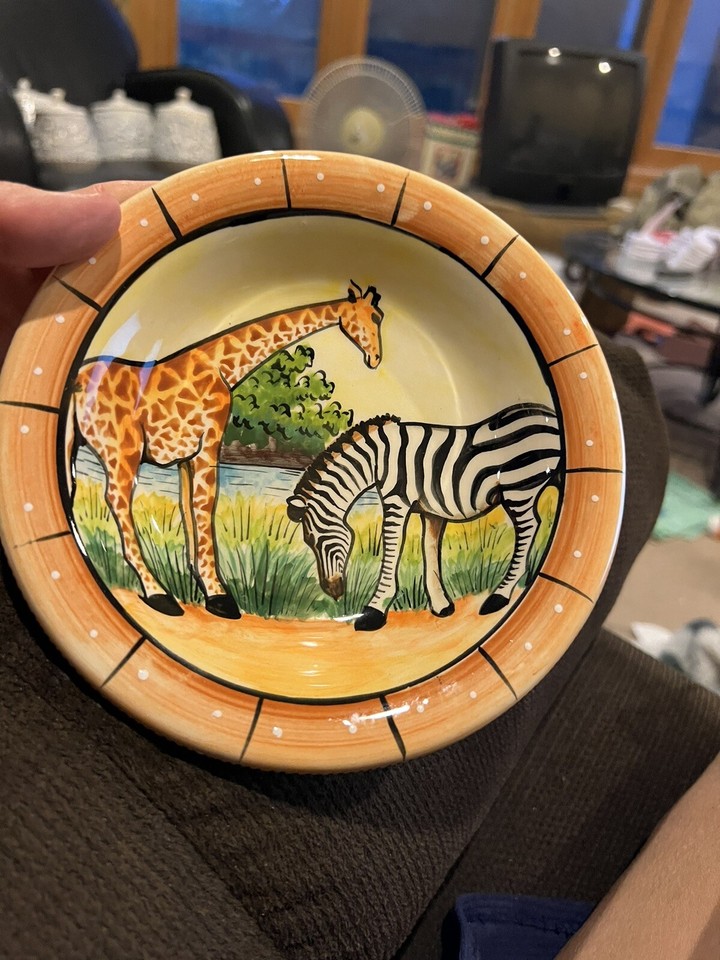Penzo Zimabwe AFRICAN INTU-ART Hand Painted GIRAFFE & ZEBRAS 7" BOWL ...