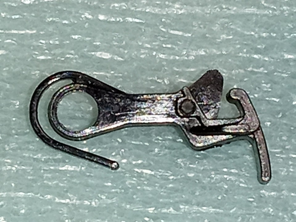 3/4" HORN HOOK COUPLER 2 PER LOT HO SCALE FACTORY ORIGINAL NEW MULTI ...