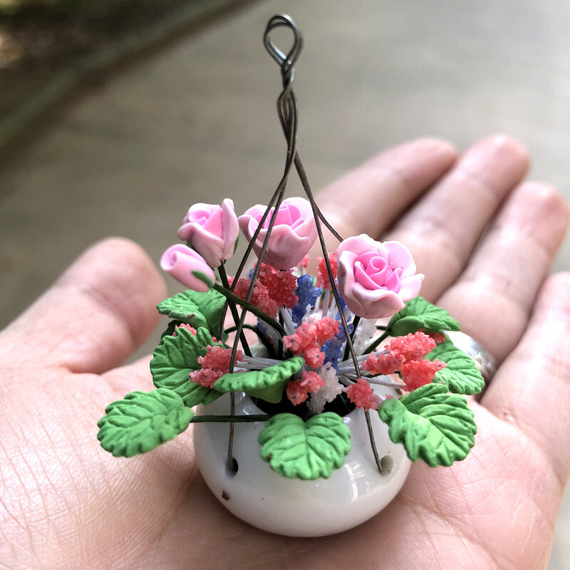 Scale Dollhouse Miniature Flowers