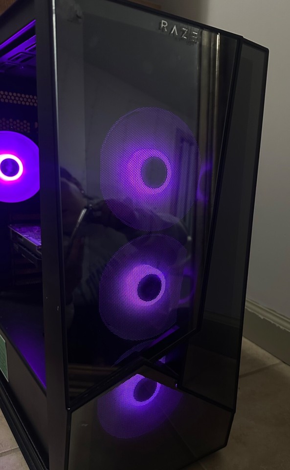 iBuyPower gaming pc. 3 years old. beginner build. Blacked out w/ rgb ...