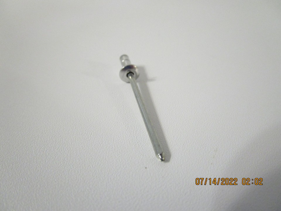 Genuine Kia OEM 1416003133 Rivet | eBay