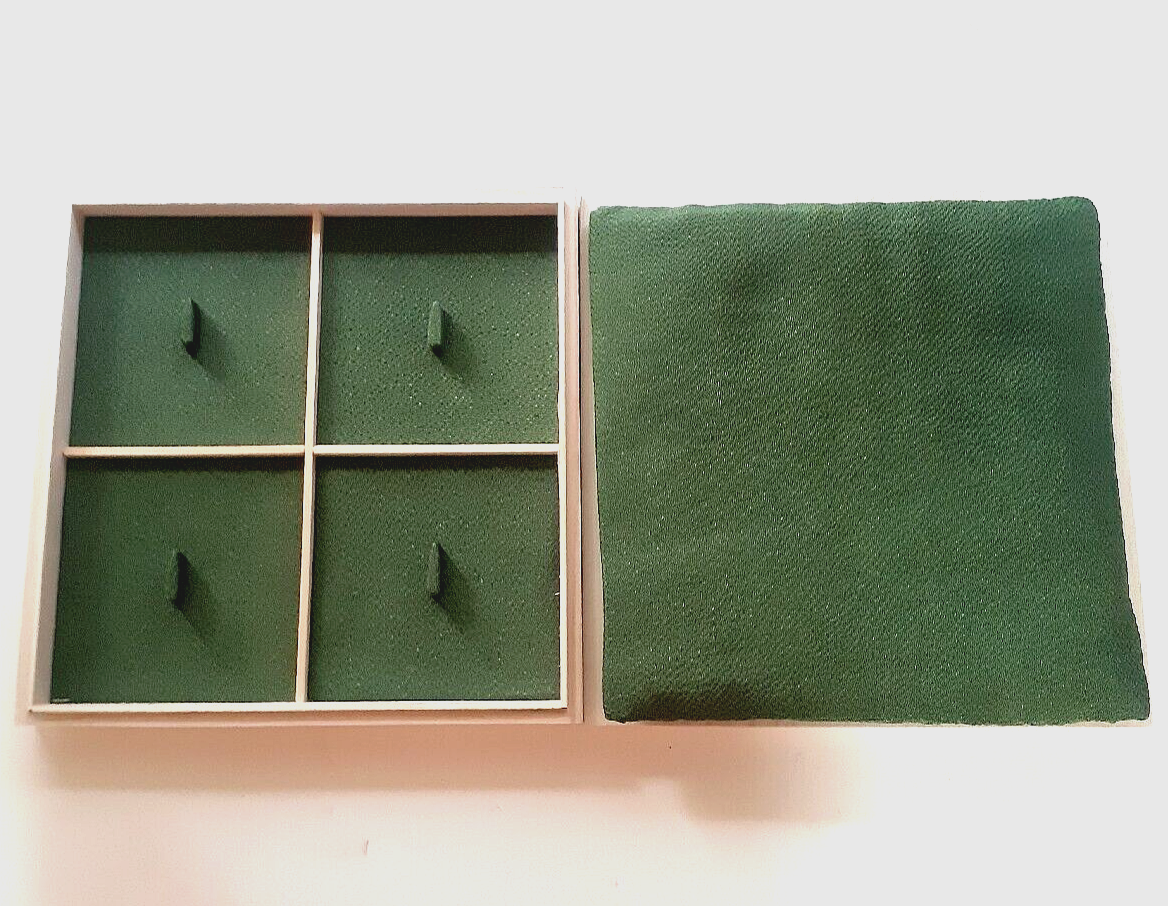 Wooden Tsuba Box Japanese Collection Case & Cushion Green | eBay