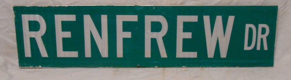 VINTAGE USED STREET SIGN RENFREW DR GREEN W WHITE LETTERS AL 9 X 36 | eBay