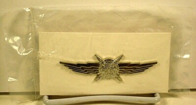 USAF Air Force Basic Cyberspace Operator Badge Insignia Shiny Full ...