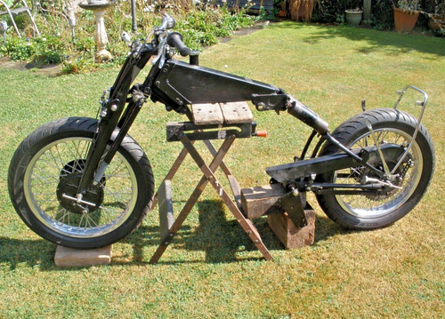 VINCENT rolling chassis, spares repair or classic project. With V5C ...
