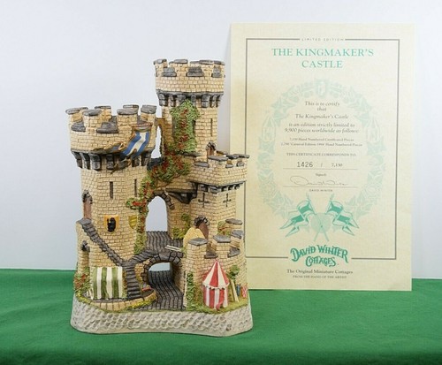 David Winter "The Kingmaker's Castle" In original box w/ COA. Ltd Ed ...