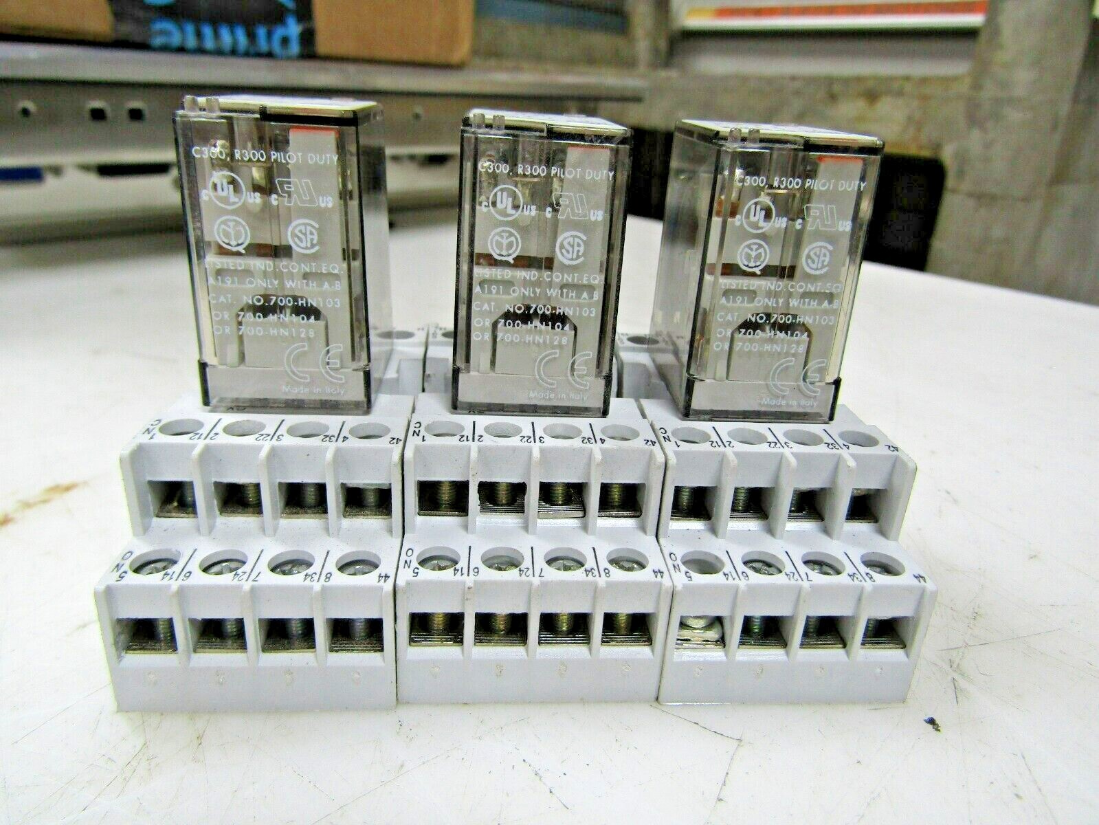 💥3) ALLEN BRADLEY 7A RELAY 300 VAC 14 PIN W/ BASE LOT OF 3 700-HN103 | eBay