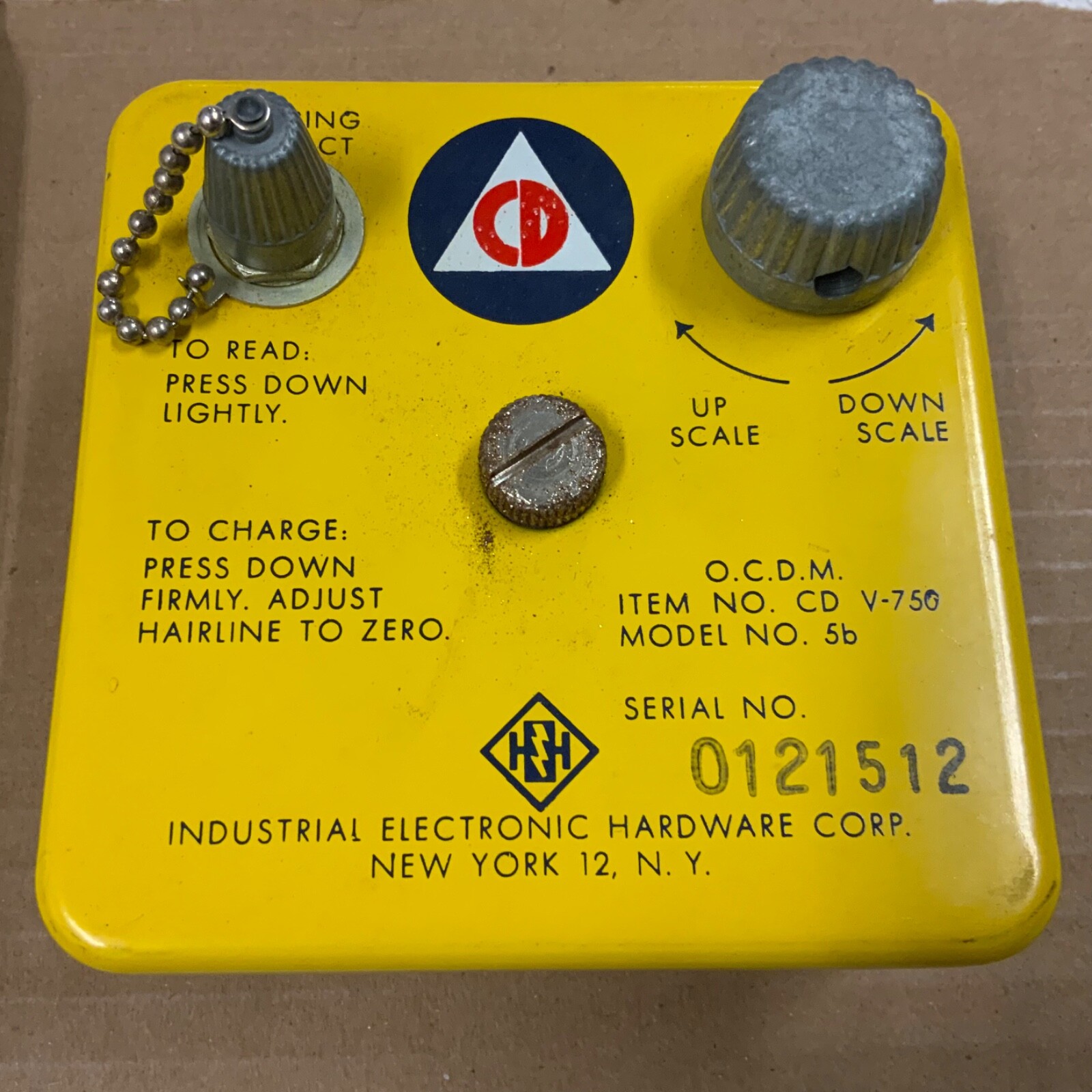 Civil Defense CD V-750 Radiological Dosimeter Charger 5b Untested with ...