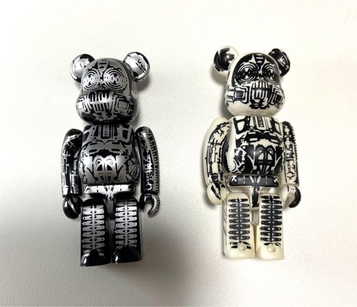 Bearbrick Be@Rbrick Series 12 Sf Front And Back H.R.Giger | eBay