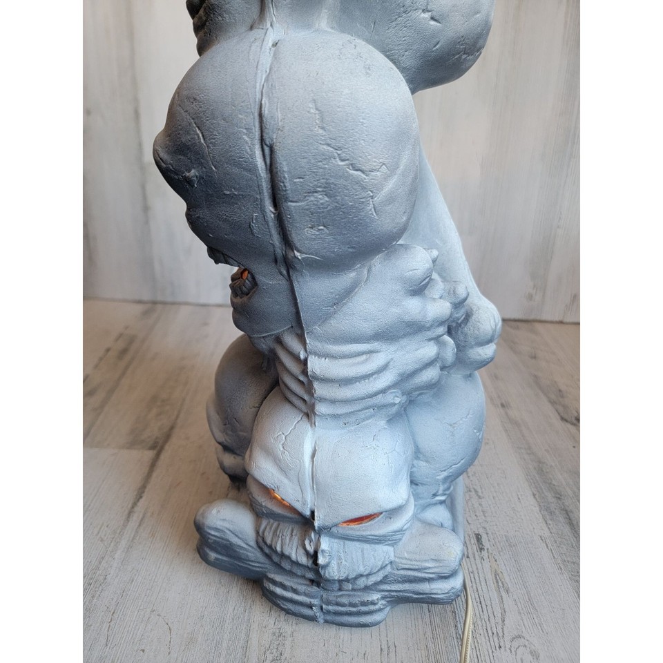 Halloween Trendmaster stacked skulls light up home decor | eBay