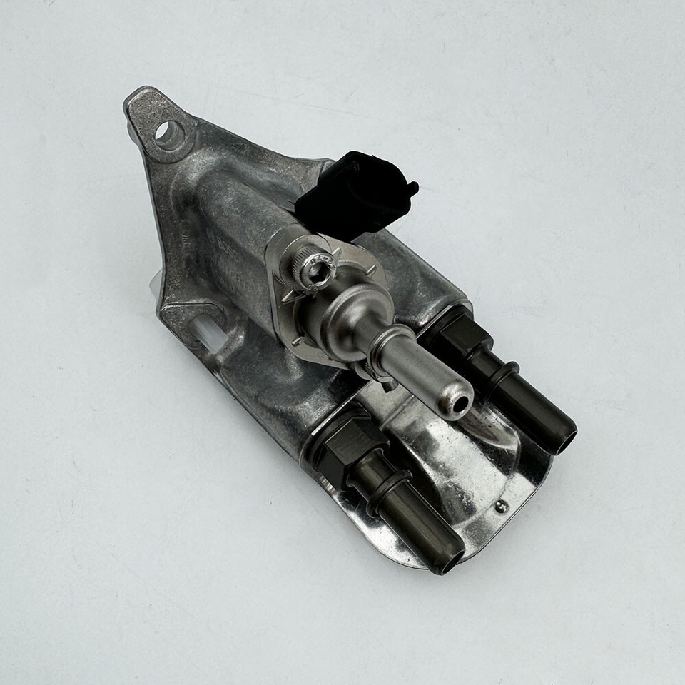 NEW 2888173 Def urea dosing valve injector doser for Cummins ISX trucks ...