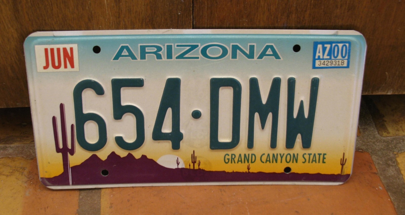 E16 - ARIZONA EMBOSSED SCENIC BASE LICENSE PLATE 654-DMW | eBay