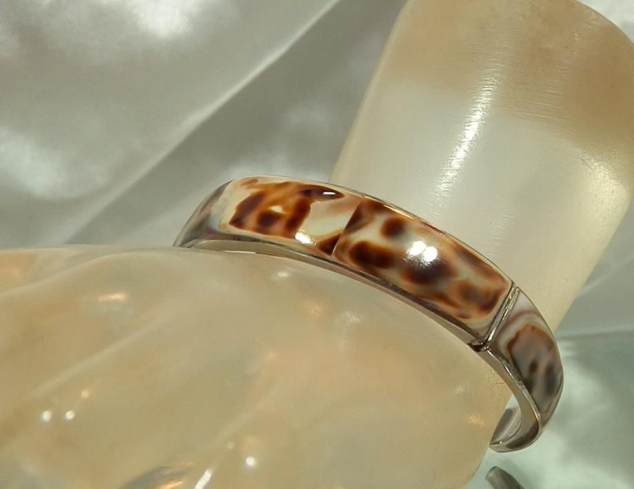 Nice Smaller Leopard Print Shell Classy Vintage 80's … - Gem