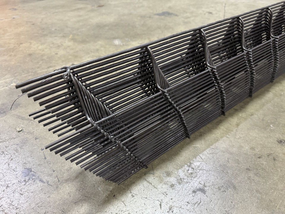 Sandbaggy Concrete Slab Bolster Upper - Continuous Rebar Chairs (5" x 5 ...