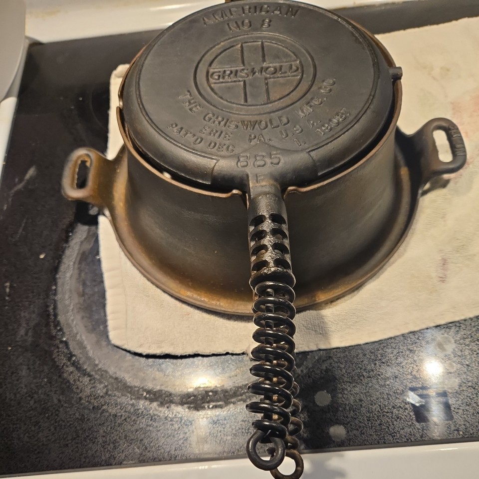 Vintage GRISWOLD #8 Waffle Iron 885/886 w/high Base 985E | eBay