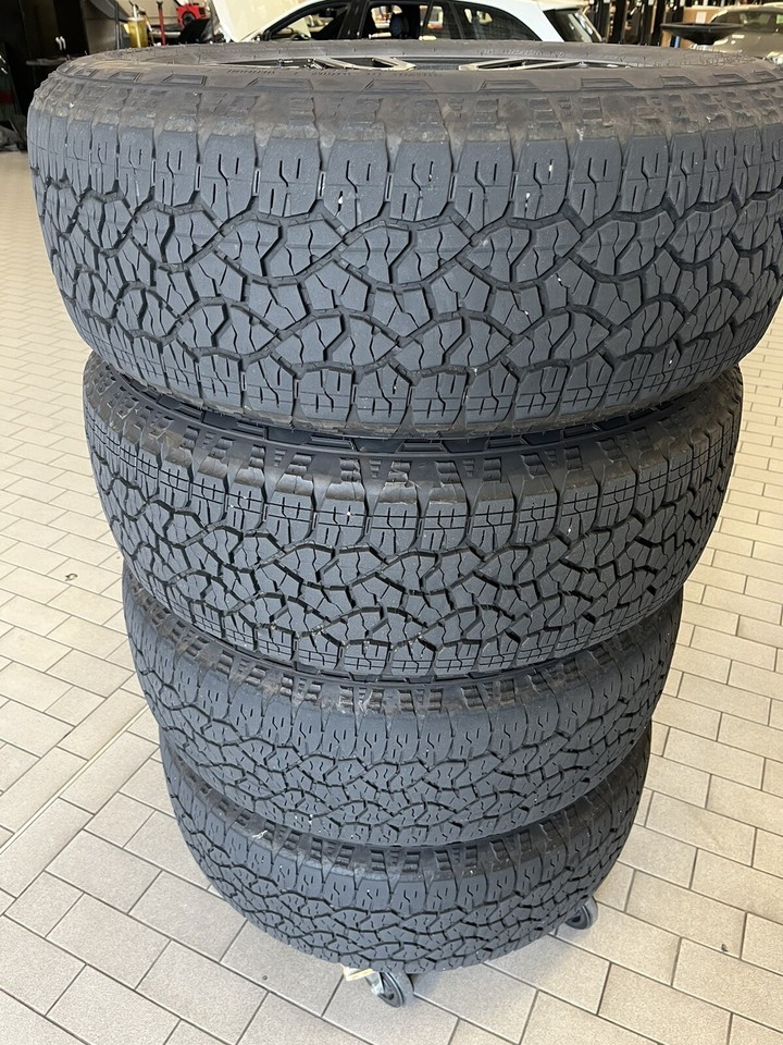2023 GMC Sierra Yukon AT4 AT-4 OEM 1500 Wheels Rims Tires | Goodyear ...