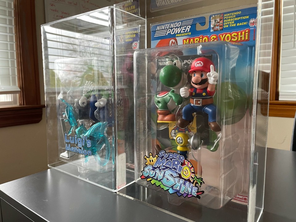 NEAR MINT CGA graded Mario Sunshine + Luigi’s Mansion Nintendo Power ...