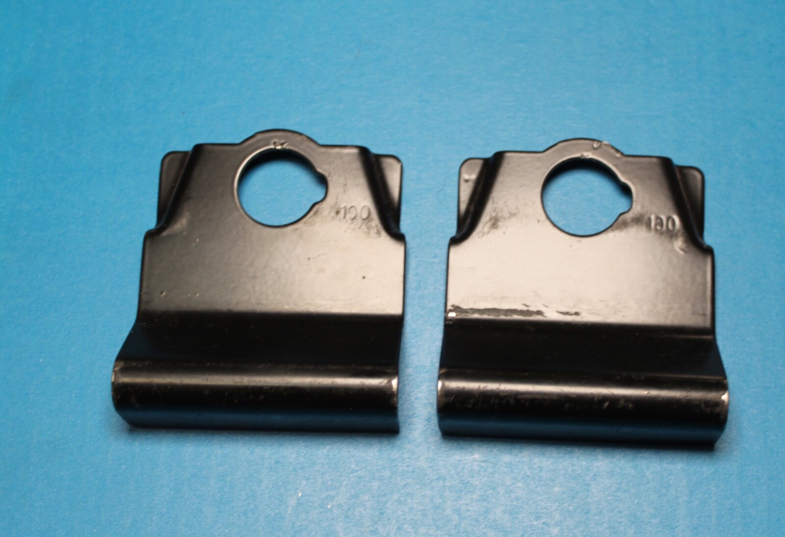 Set of Yakima Q100 Q 100 Q-Tower Clips | eBay