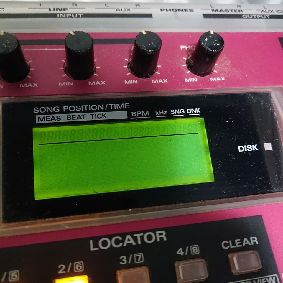 Roland remix machine SP-808EX Easy operation confirmed, LCD screen is ...
