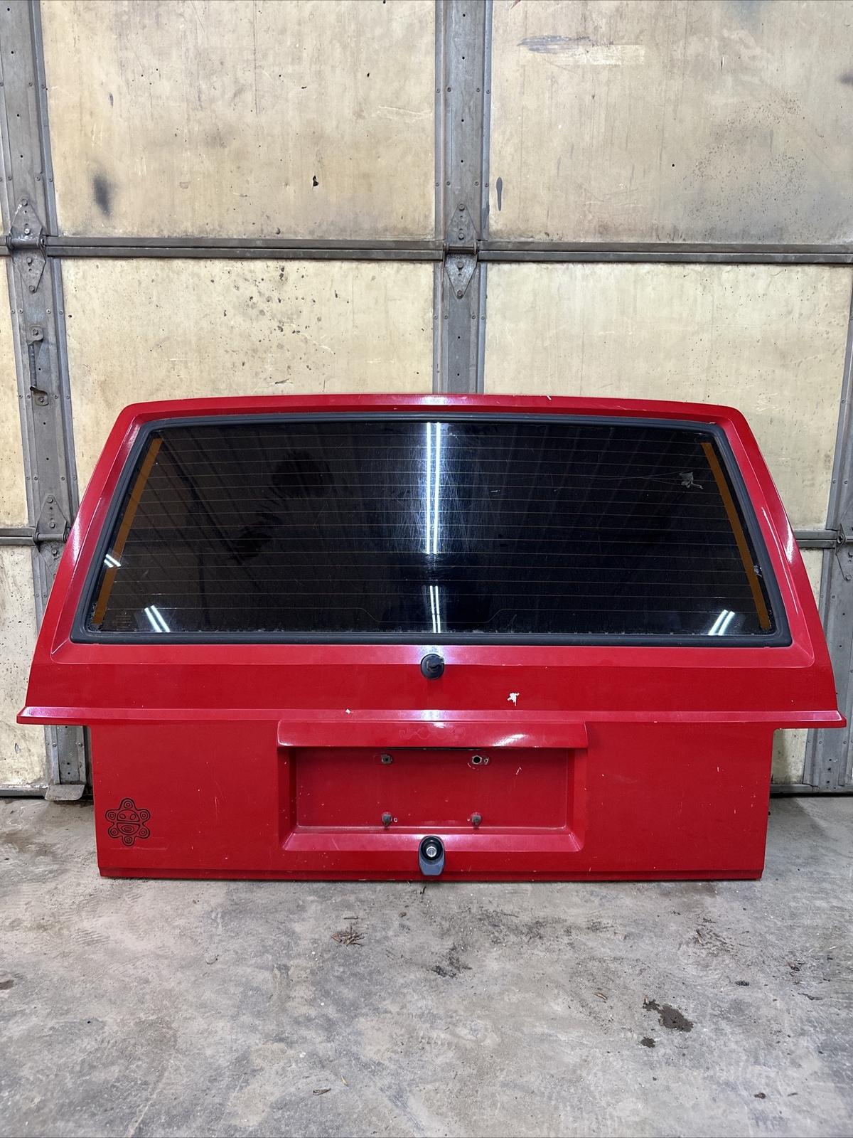 1984-1996 Jeep Cherokee XJ Rear Liftgate Hatch Trunk OEM | Genuine OEM ...