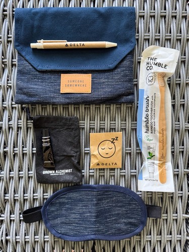 Delta Airlines Someone Somewhere Reusable Amenity Kit | eBay