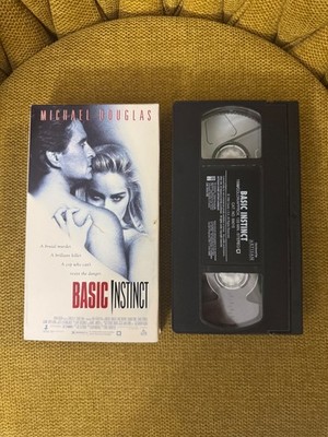 Basic Instinct VHS Tape Michael Douglas & Sharon Stone | eBay