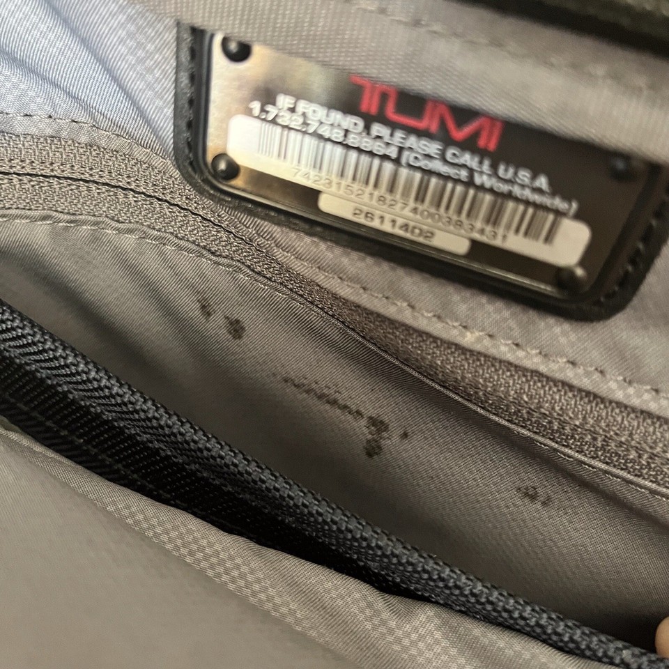 TUMI Alpha 2 Shoulder Strap Black Nylon Laptop Computer Briefcase ...